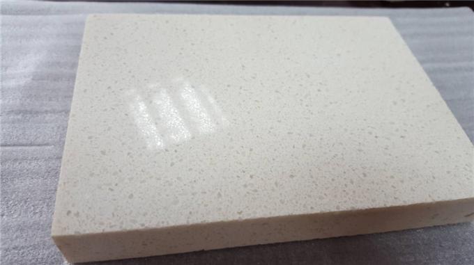 White Sand Color Quartz Stone Countertops 93% Quartz 7% Resin Material